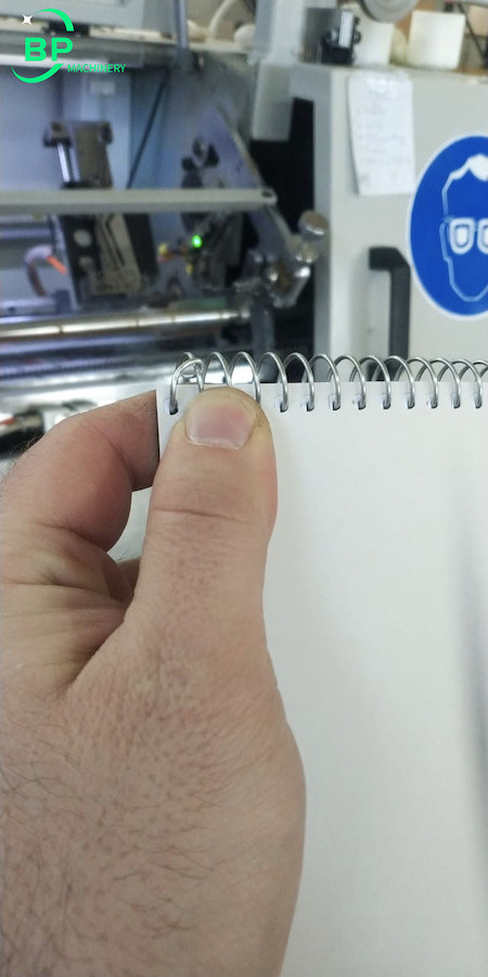 Semi Automatic Metal Spiral Binding Machine SSB420 For Notebook with ...